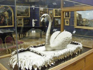 The beautiful, magical Silver Swan Automaton at The Bowes Museum ...