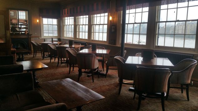 The Angel Pub In Rotherhithe – Stephen Liddell