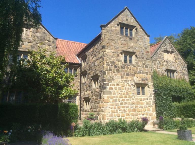 Washington Old Hall – The Ancestral Home of George Washington – Stephen ...