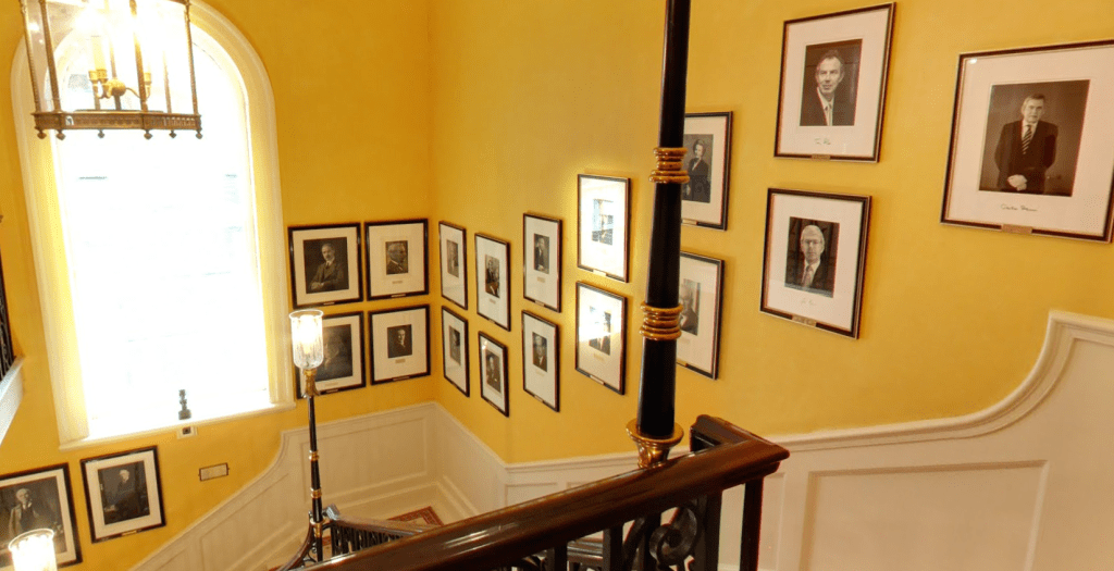 The history of 10 Downing Street and a peek behind its famous black ...